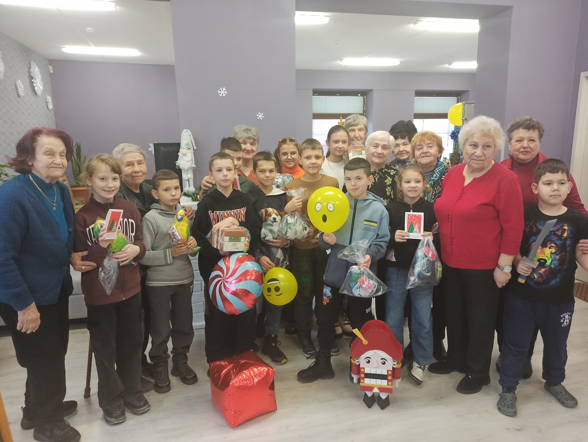 Мастер-класс Снежныя узоры Бацькаўшчыны – SOS-Детские деревни в Беларуси